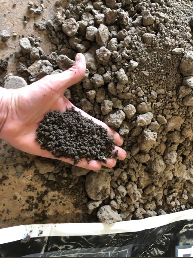 BlackStick: The Evolution of Black Gumbo Packing Clay – The DuraEdge Blog